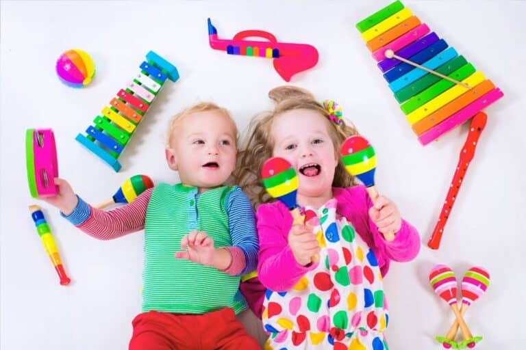 11 Music and Movement Activities for Infants and Toddlers - Play. Learn ...