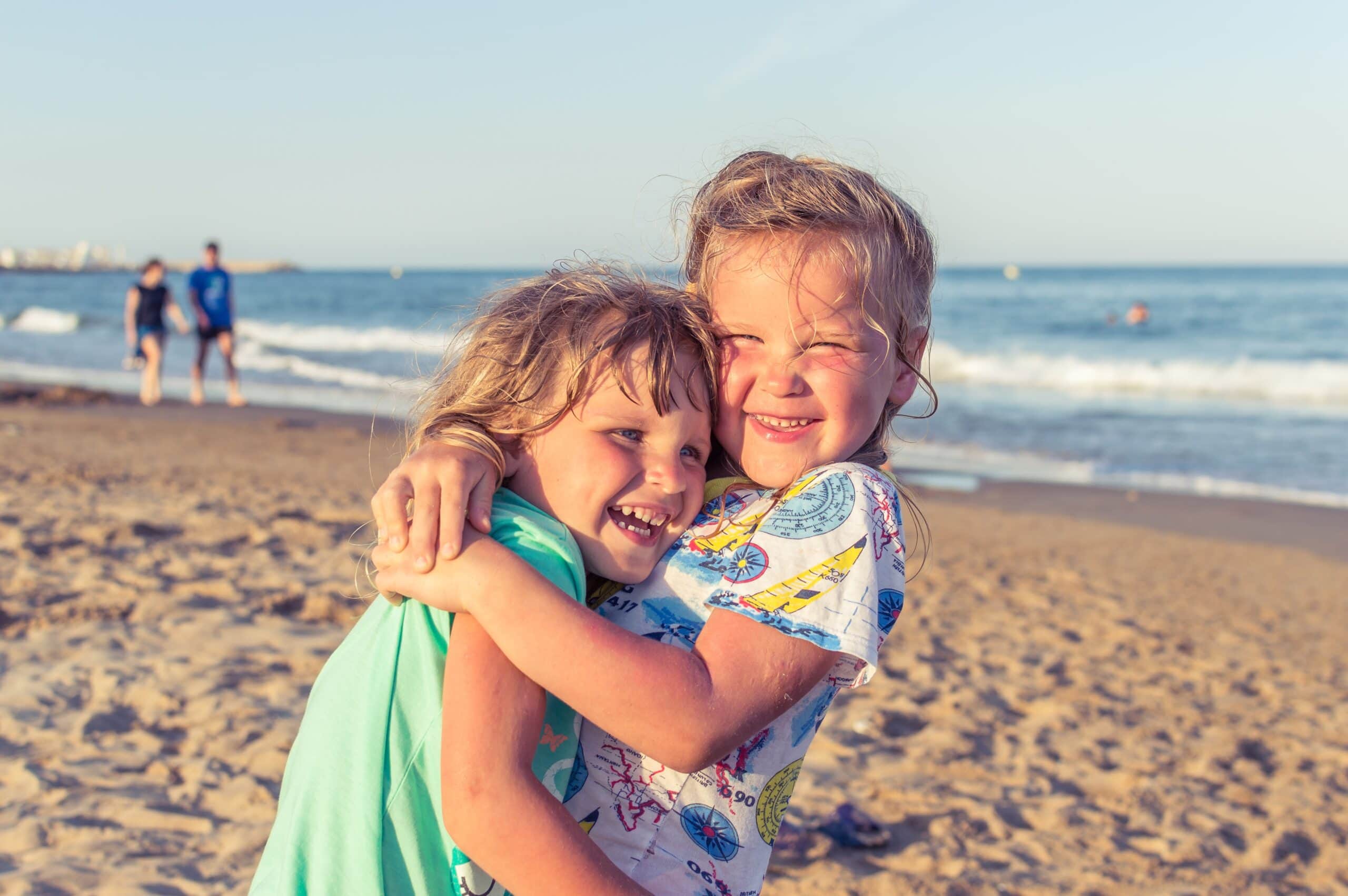 How to Teach Kids Sharing— When Do Kids Start Sharing? - Play. Learn ...