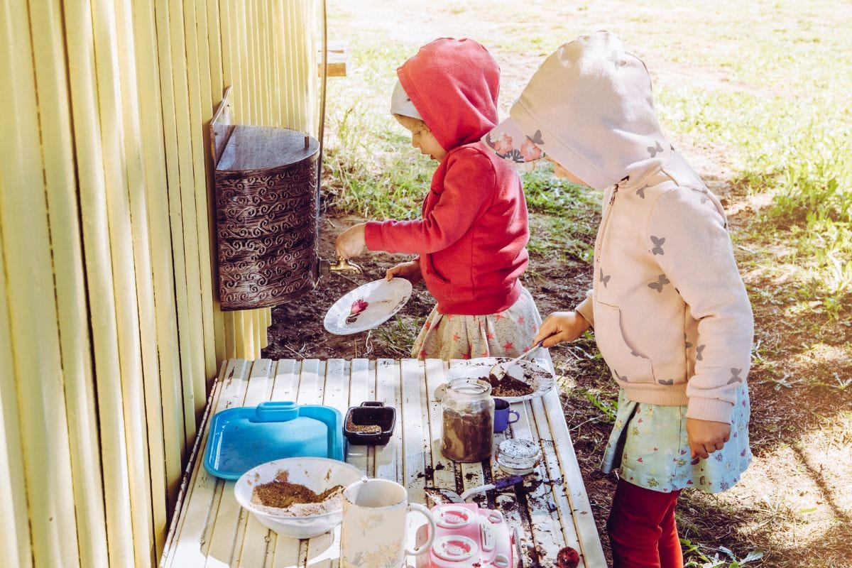 The Best Soil for Mud Play [and why mud play matters] - Play. Learn ...